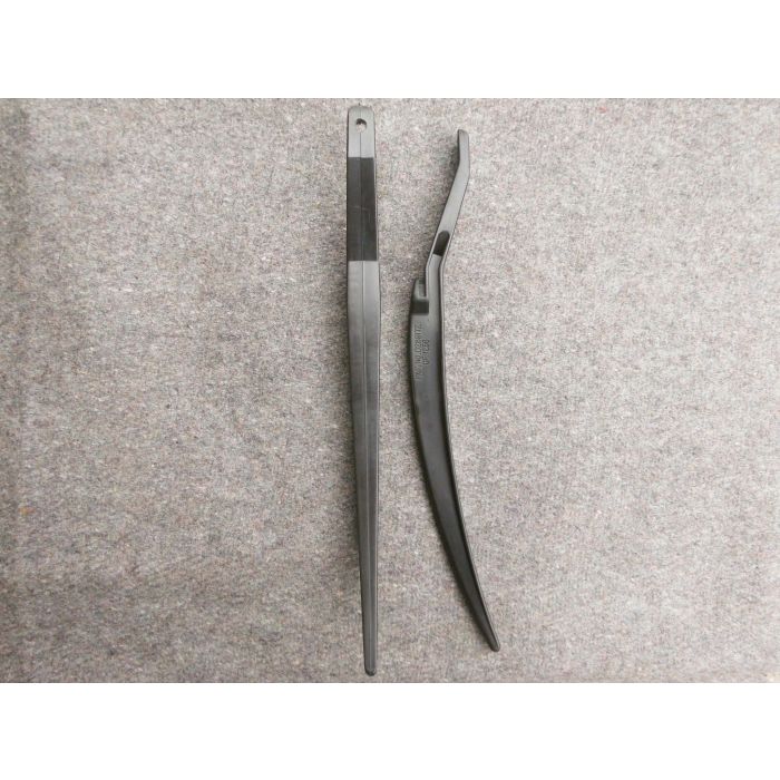 Webb Cutting Components - Tine, universal combine, poly tear drop bat